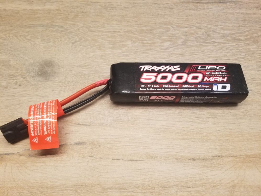 Traxxas LiPo Akku 11,1V 5000mAh 25C iD (2872X) (Neu (gemäss ...