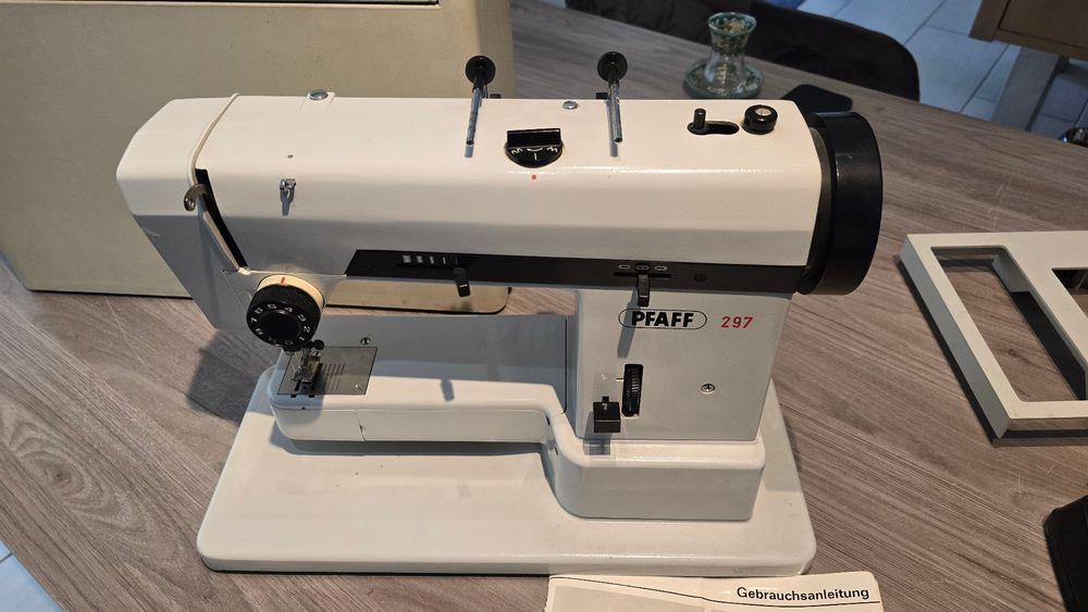 Pfaff 297 Nähmaschine, Top Zustand, Baujahr ca. 1970 (Gebraucht) in Lohn SH für CHF 120 – nur ...
