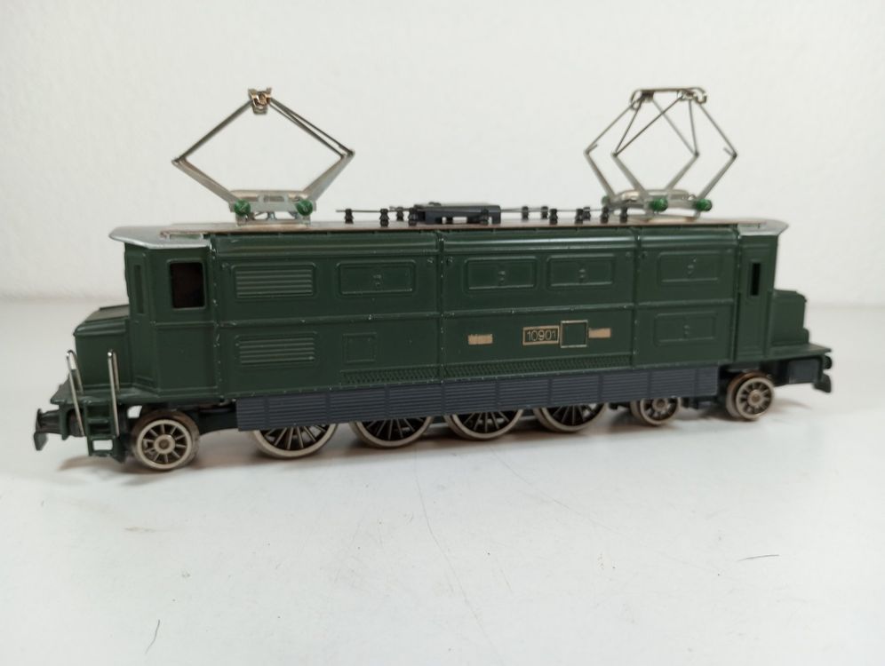 HAG: 140 elektrische Lokomotive Ae 4/7 SBB CFF | Kaufen auf Ricardo