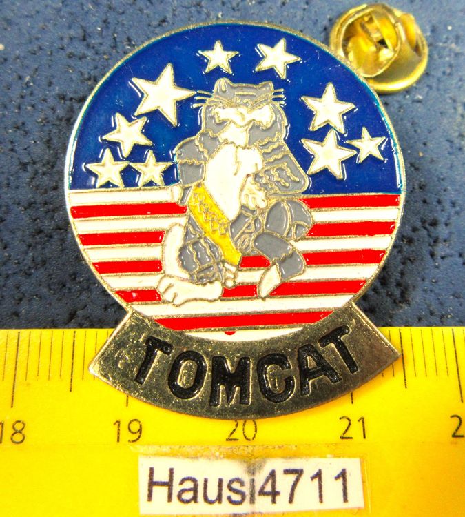 TOMCAT F-14 US-AIR-FORCE LOGO PIN GROSS 35X30MM GEPRÄGT (Gebraucht) in Ettingen für CHF 9.95 ...