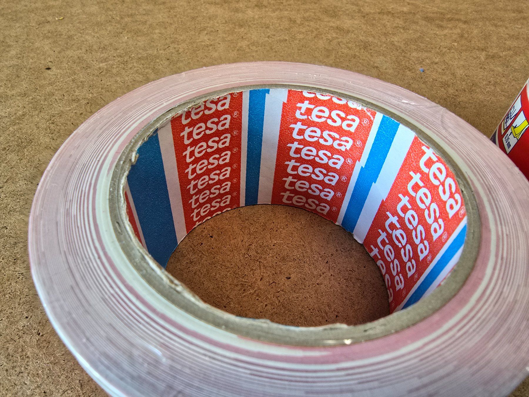 2x neue Rolle Tesa Markierungsband 33m/50mm rot/weiss ab 1.- (Neu ...