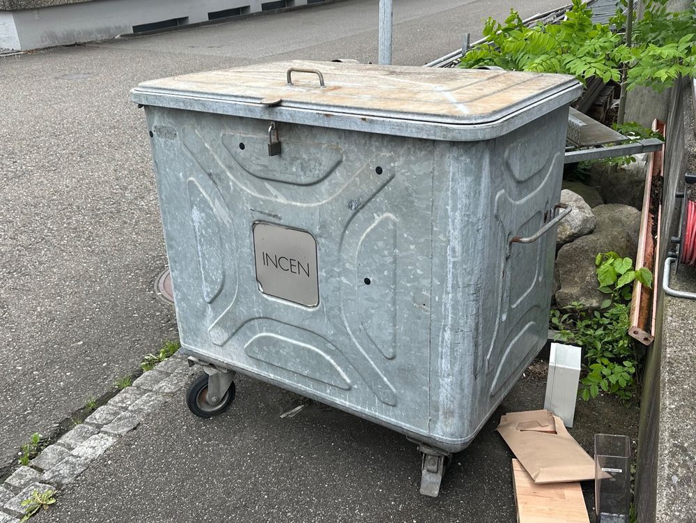 Abfallcontainer aus Stahl (Gebraucht) in Goldach für CHF 71 – nur ...