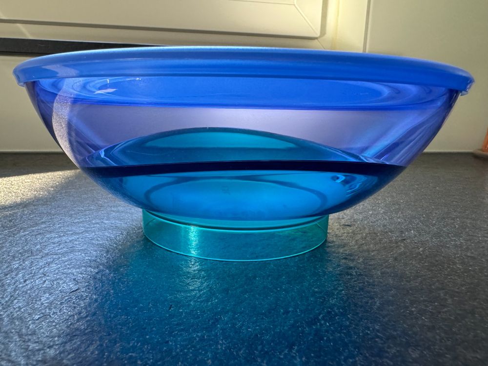 Tupperware Eleganzia Schale mit Deckel (Gebraucht) in Schönenberg an ...