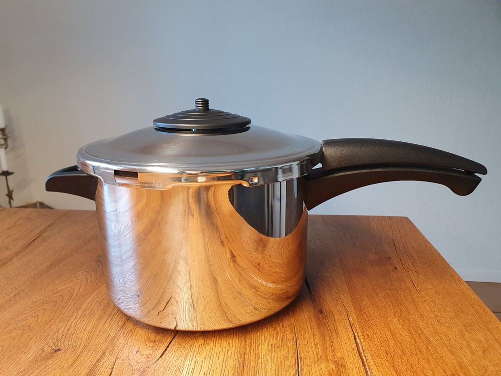 Dampfkochtopf, Duromatic Inox Stielmodell, 5.0L, d=22cm | Kaufen auf ...