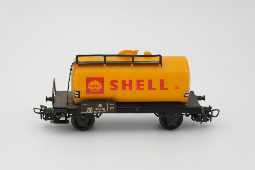Märklin 4502 - Kesselwagen - Shell H0 (Gebraucht) in Birsfelden für CHF ...