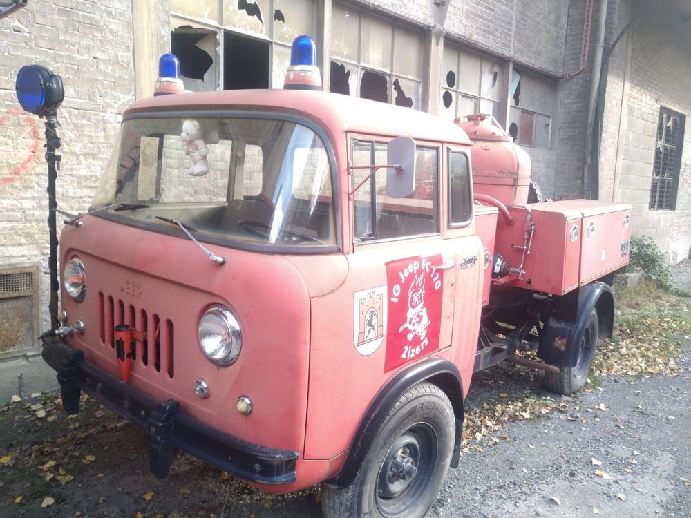 Jeep FJ 170 Feuerwehr Pulverlöschfahrzeug (Gebraucht) in Zizers für CHF 5500 – nur Abholung auf ...