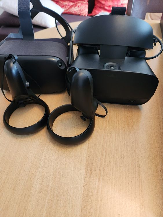 Rift S + Quest 128Gb | Kaufen auf Ricardo