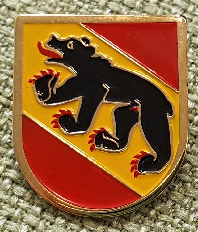 P312 - Pin Schweiz Kanton Wappen Kantonswappen - Bern (Gebraucht) in Reinach BL für CHF 1.5 ...