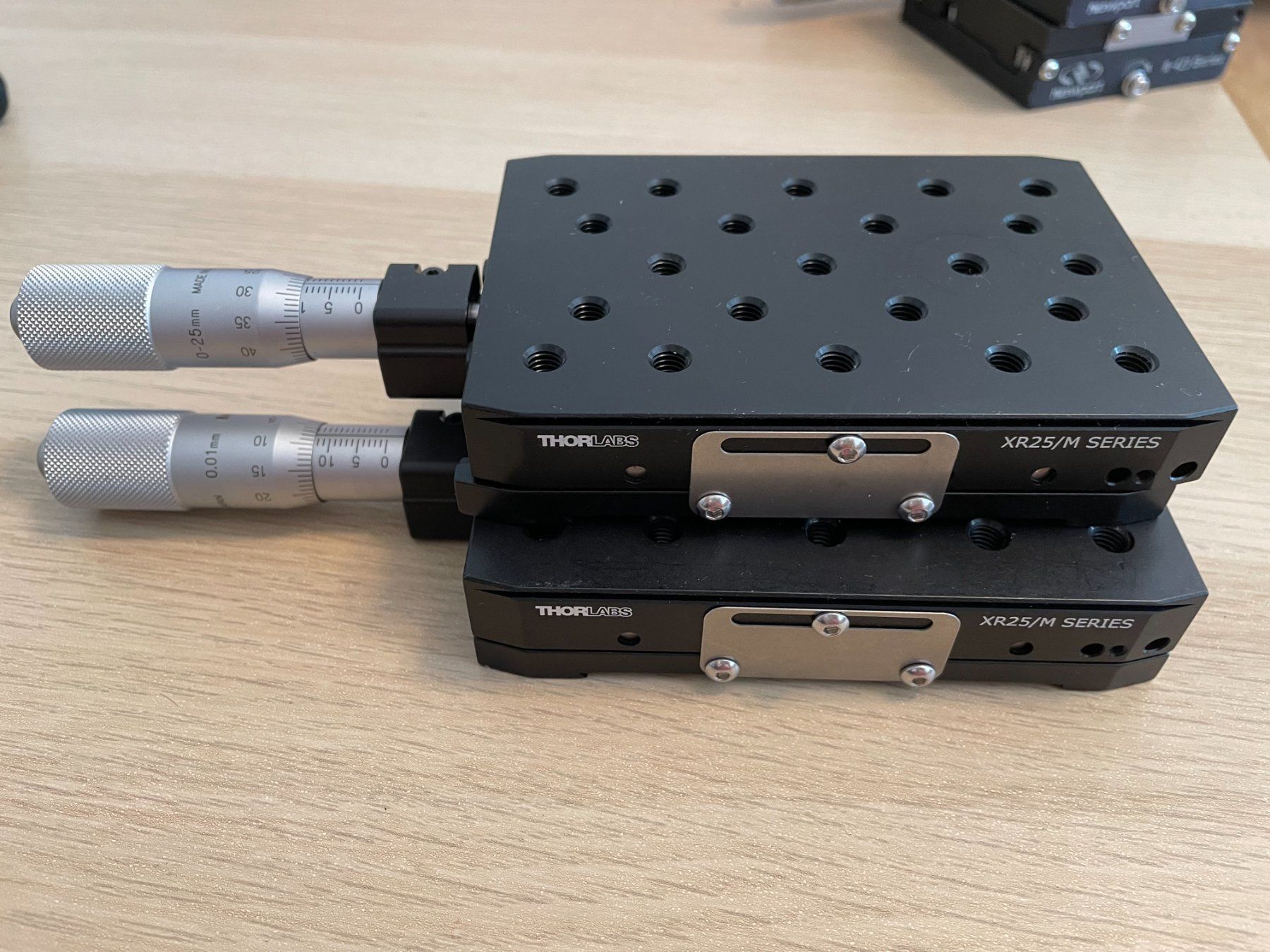 THORLABS-XR25C/M - 25 mm Travel Linear Translation Stage (Gebraucht) in ...