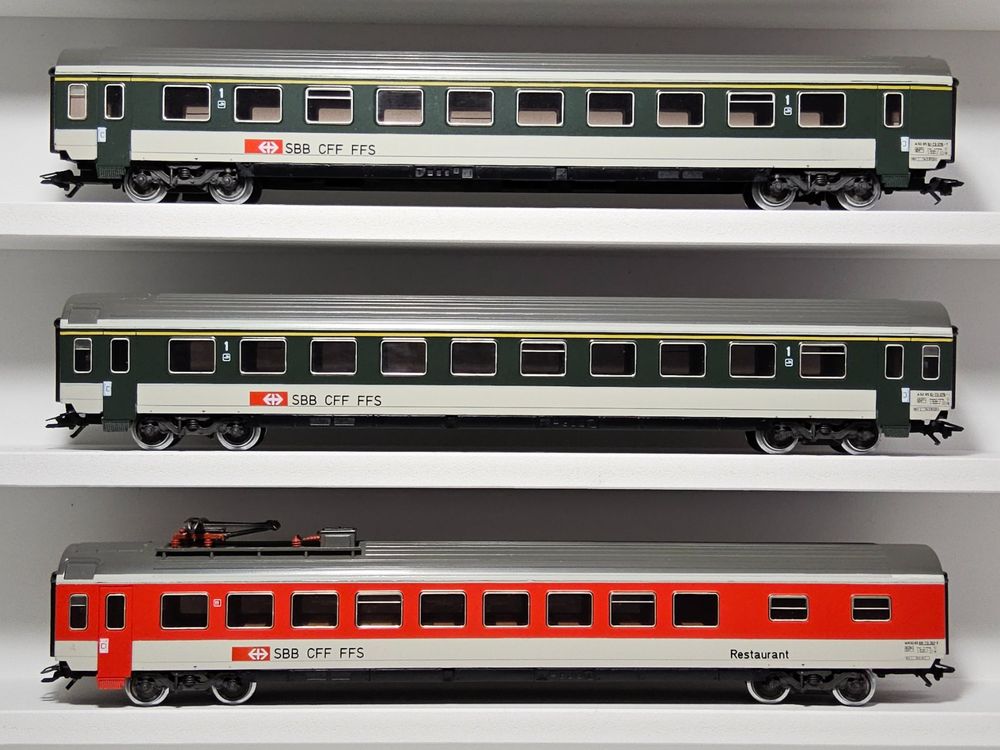Märklin 6 tlg. SBB IC Reisezug Einheitswagen mit Restaurant (Gebraucht) in Uerikon für CHF 179 ...