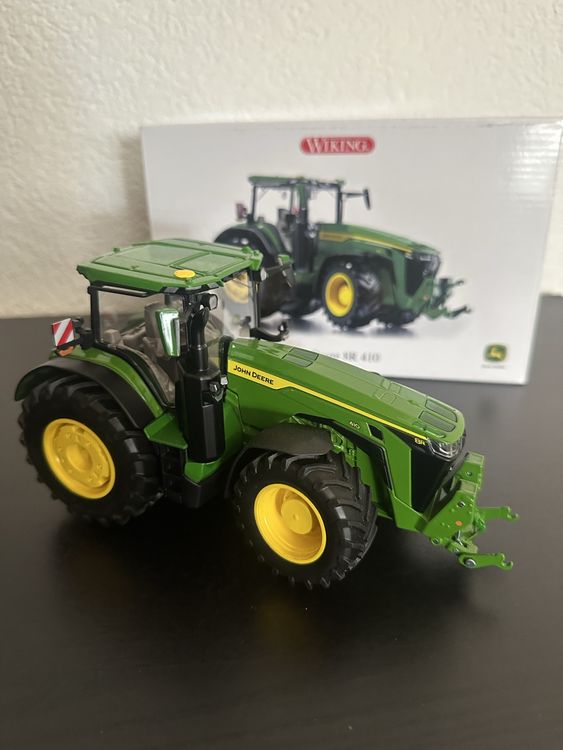 Wiking John Deere 8R 410, Traktor Modell 1:32, Neuwertig | Kaufen auf Ricardo