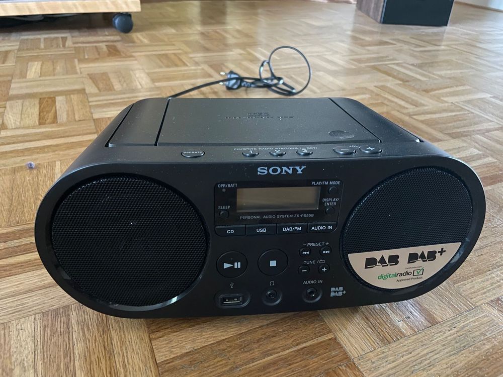 Sony DAB Radio mit integriertem CD-Player | Kaufen auf Ricardo