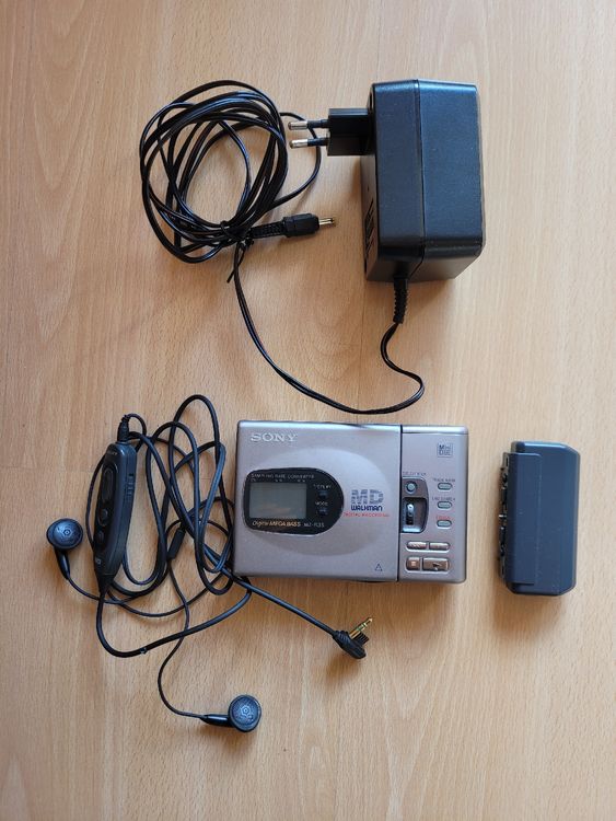 Sony Minidisc MZ-R35 Player Recorder Walkman (Gebraucht) in Wohlen AG ...