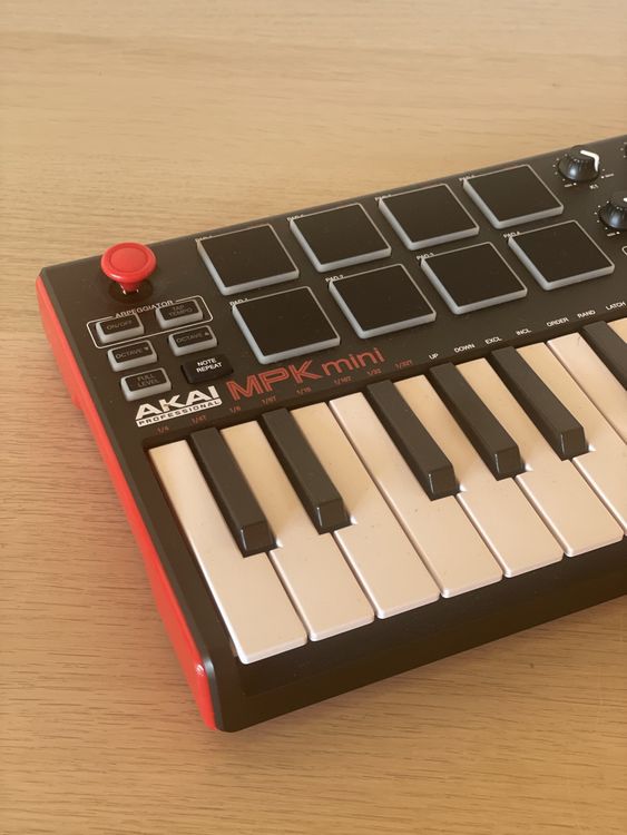 AKAI MPK mini MIDI Keyboard Producer | Kaufen auf Ricardo