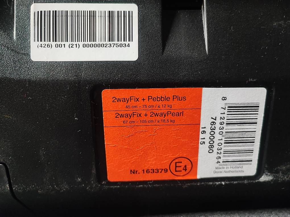 Maxi Cosi Pebble+ inkl. 2 Basisstationen (Gebraucht) in Zimmerwald für ...