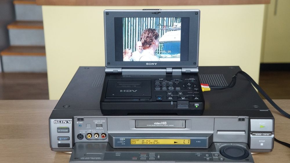 SONY EV-C2000E ... Hi8 Video Rekorder ... | Kaufen auf Ricardo