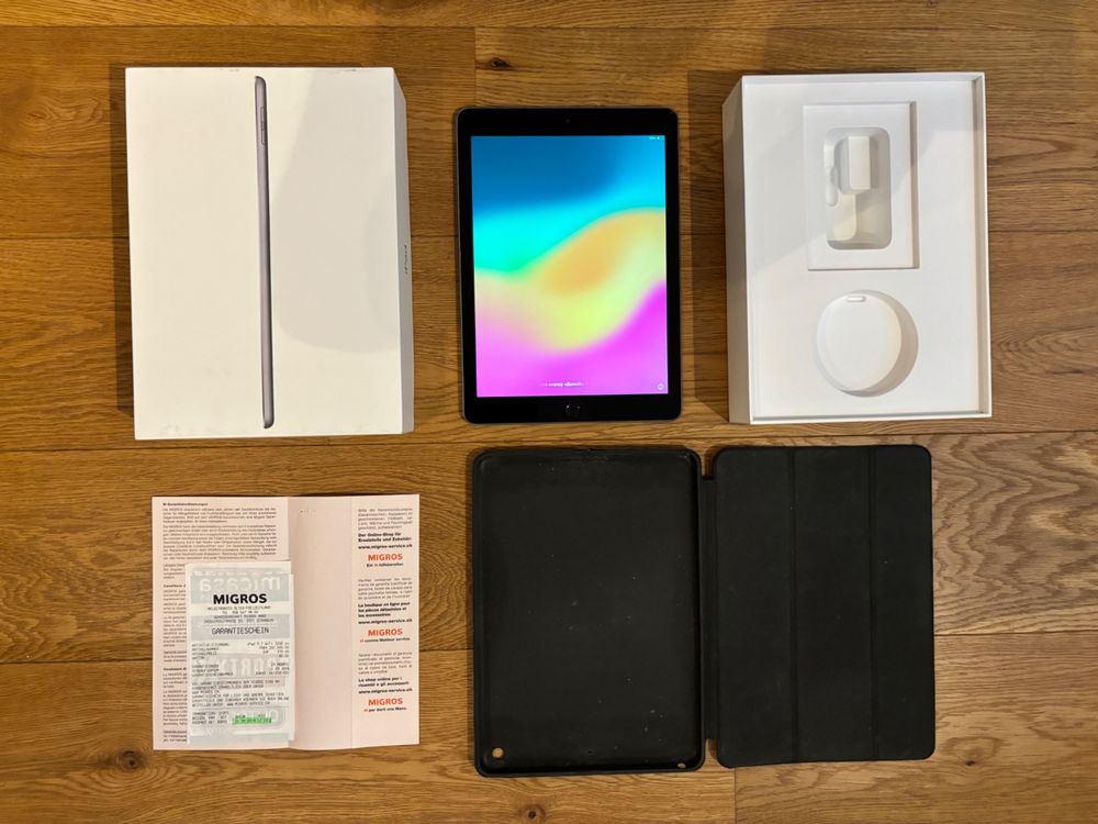 Apple Ipad 6. Generation Wifi 32GB Model A1893 2018 9.7" (Gebraucht) in ...