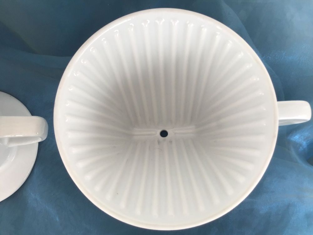 Melitta / 2 Porzellan Kaffeefilter 102 | Kaufen auf Ricardo