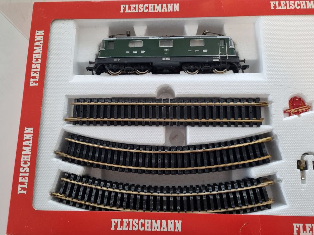 Fleischmann SBB Zugset 6373 mit Re 4/4 H0 (Gebraucht) in Zürich für CHF ...