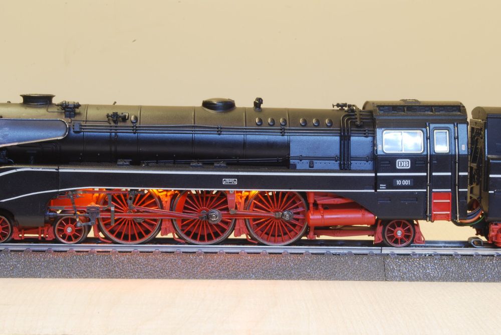 Märklin 37082 DB BR 10 Stromliniendampflok Digital Sound | Kaufen auf ...
