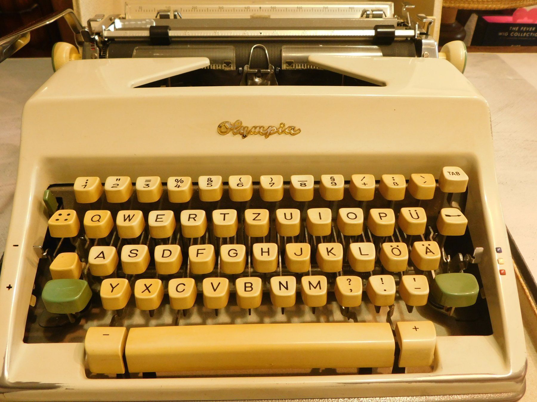 Antike Olympia Schreibmaschine 1950 / 60er (Gebraucht) in Emmenbrücke ...
