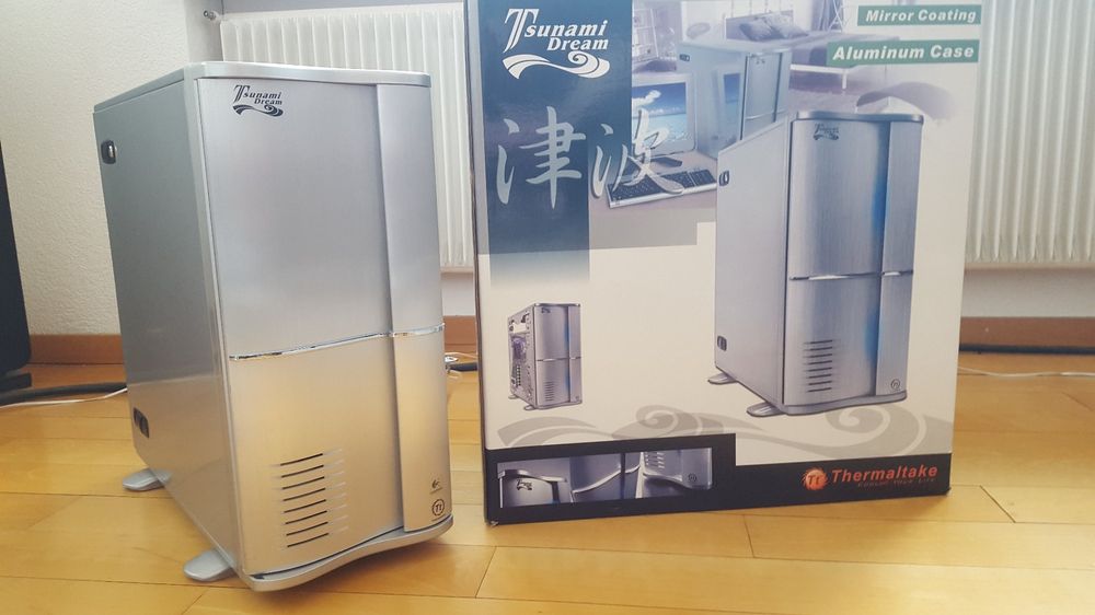 PC-Gehäuse Thermaltake Tsunami (Gebraucht) in Biel/Bienne für CHF 1 ...