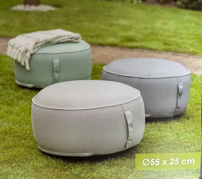 Drei aufblasbare outdoor Poufs (Neu und originalverpackt) in Castagnola ...