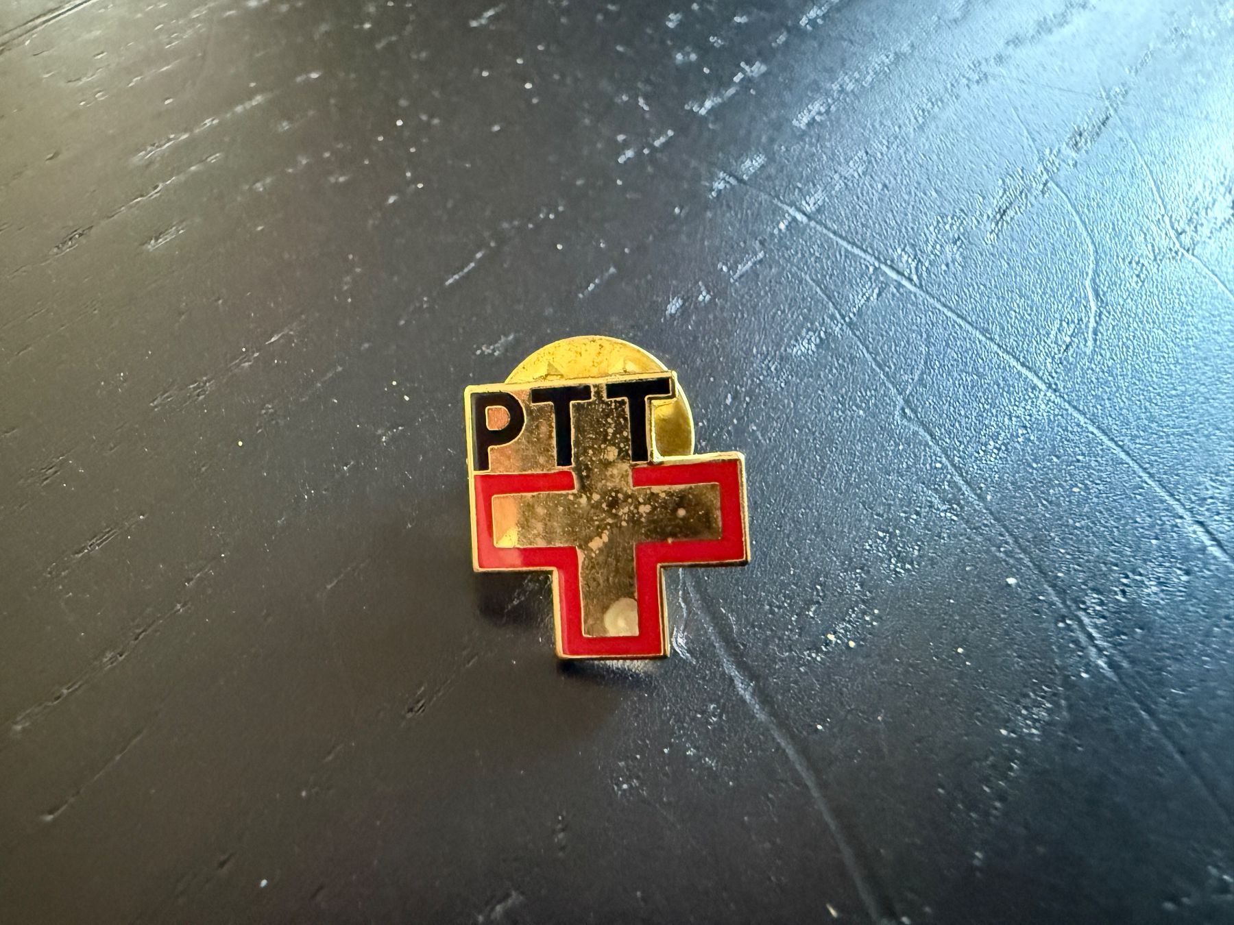 Seltene PTT Anstecknadel mit Schweizer Kreuz, Vintage! (Gebraucht) in ...