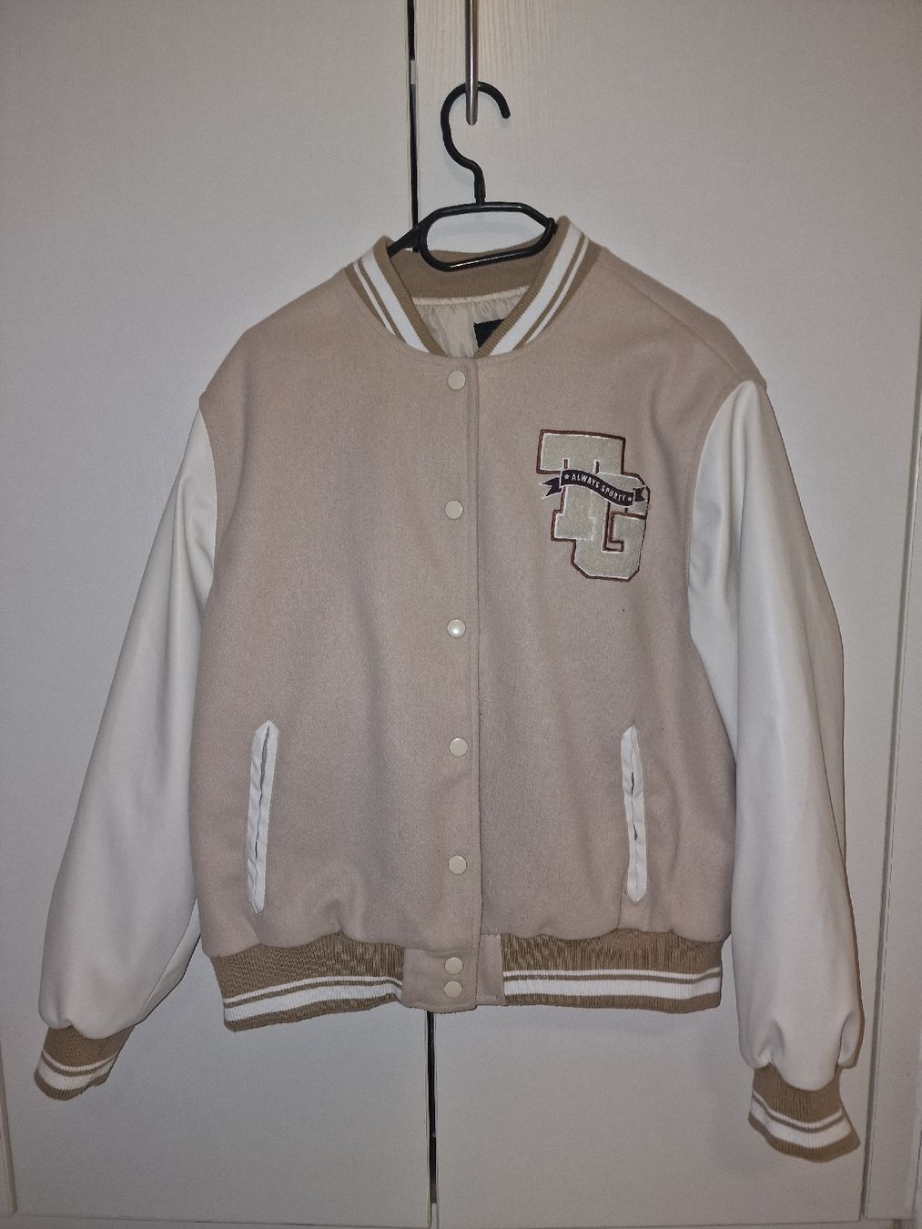 Tiffosi College Jacke, Beige/Weiss, Top Zustand! (Gebraucht) in ...