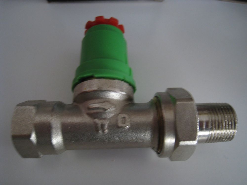 DANFOSS - Ventile 1/2" / NEU (Neu und originalverpackt) in für CHF 10 ...