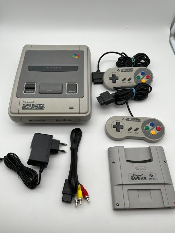 SNES + 2 Controller Super Gameboy Nintendo (Gebraucht) in St. Gallen ...