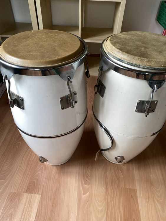 Weisse Congas, Occasion günstig zu verkaufen (Gebraucht) in Winterthur ...
