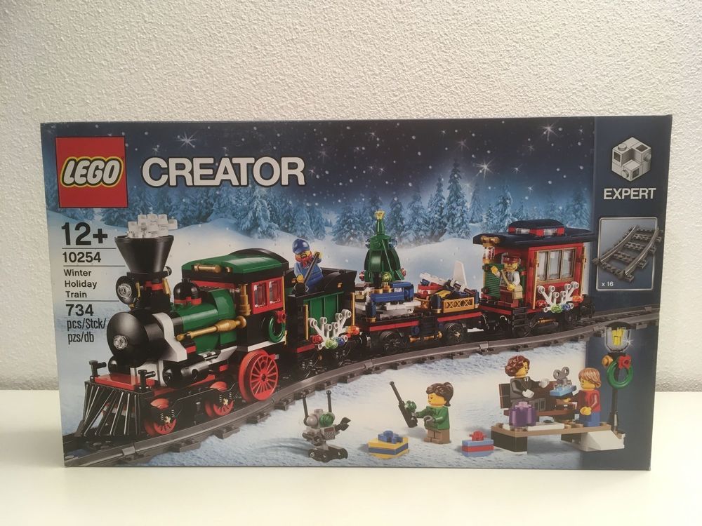 Lego Creator Expert zwei Sets 10249 + 10254 Toy Shop & Train (Neu und ...