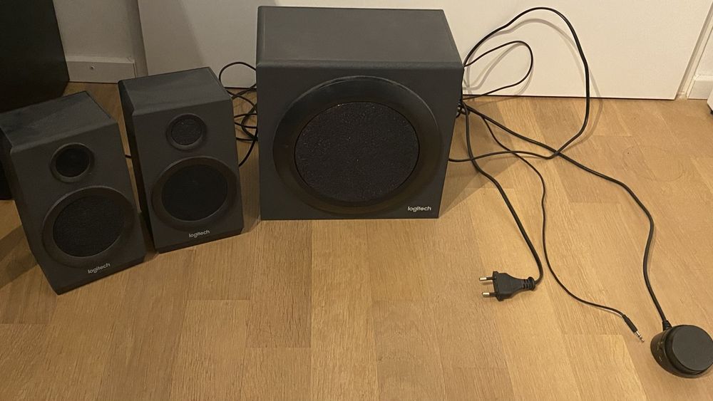 Logitech Boxen (Gebraucht) in Unterengstringen für CHF 6 – mit ...