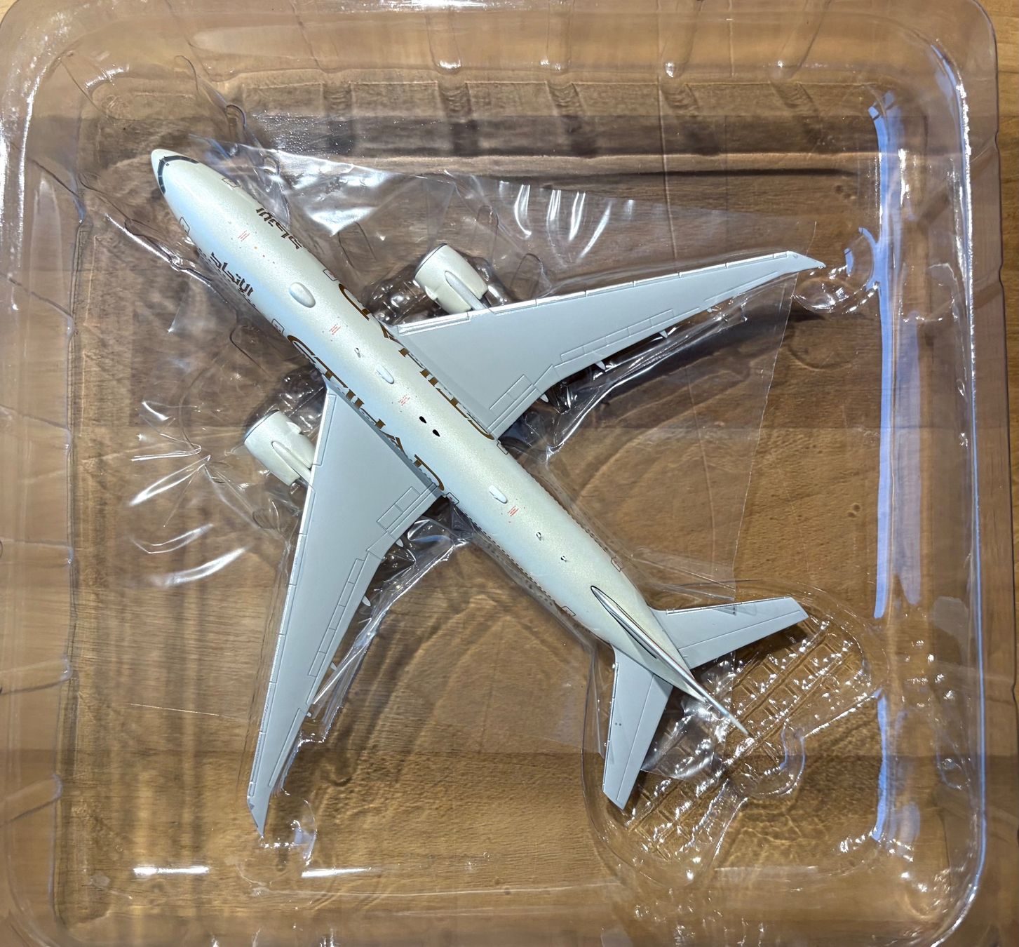 Boeing 777-200LR Etihad 1/400 Metallmodell - JCWings (Neu (gemäss ...