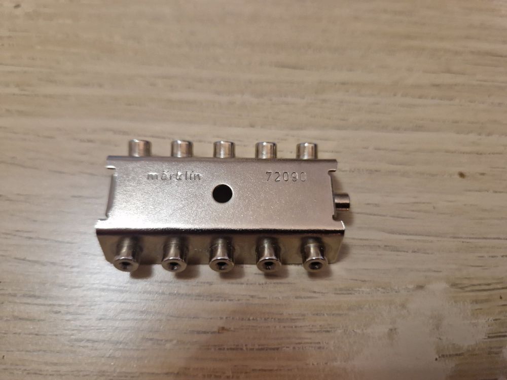Märklin 72090 Verteilerplatte H0 (Gebraucht) in St-Aubin-Sauges für CHF ...