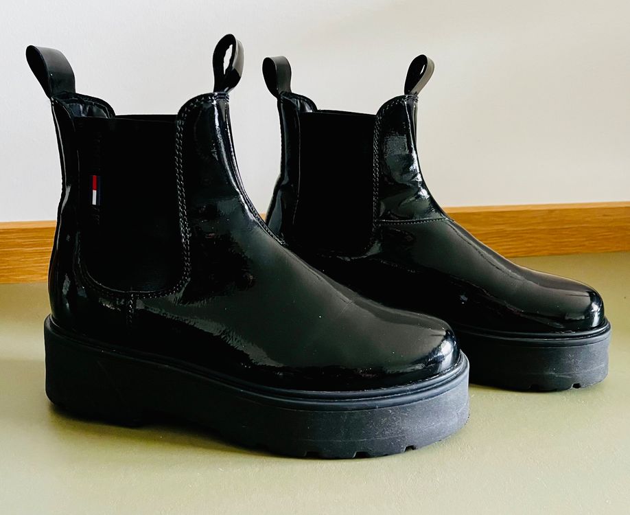 Tommy Hilfiger Lack-Leder Plateau Chelsea Boots (Gebraucht) in Bülach ...