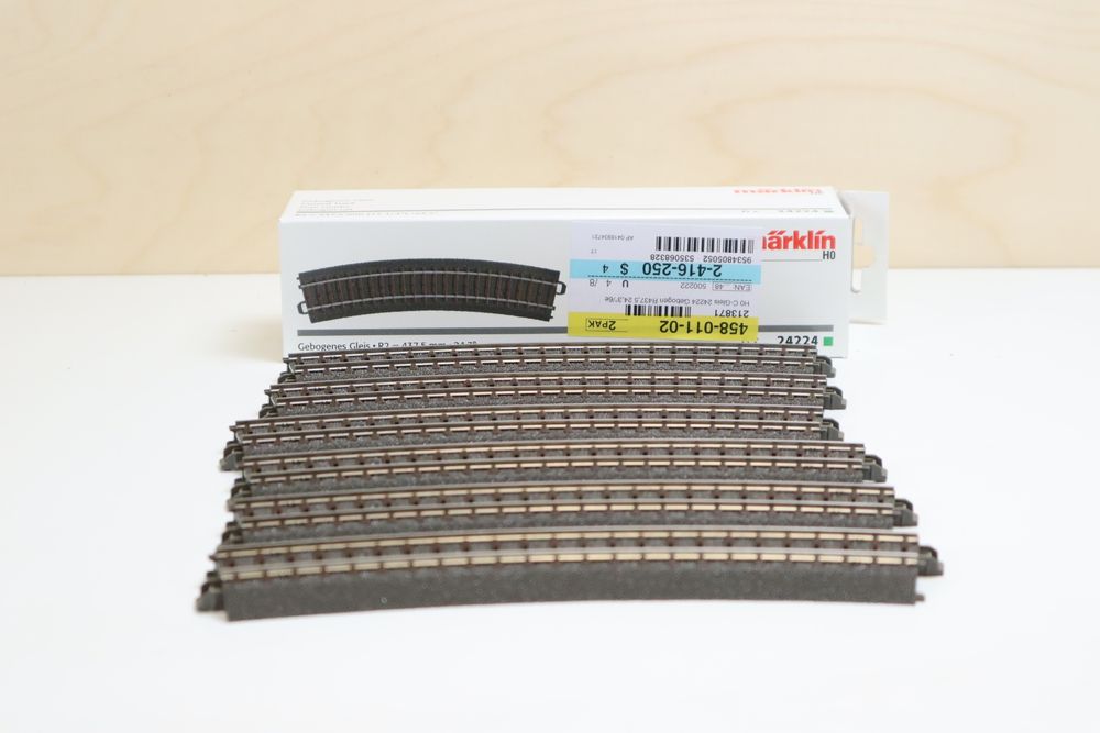 Märklin 24 x C-Gleis Kurve - 24224 / 24130 | Kaufen auf Ricardo