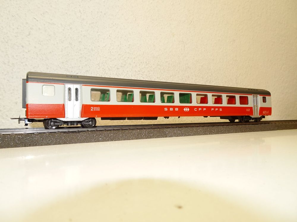 Liliput Personenwagen SBB Swiss Express 2.Kl. HO 885 50 (Gebraucht) in Emmenbrücke für CHF 19.9 ...