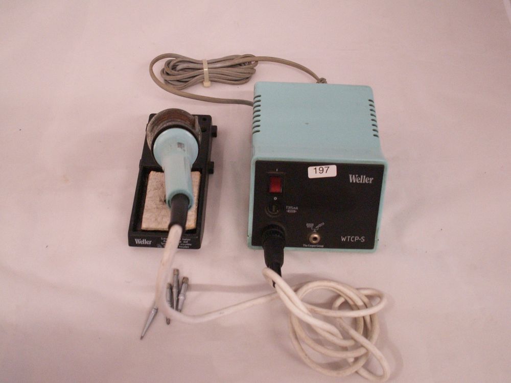 Station de soudage Weller WTCP-S Lötstation (Gebraucht) in Attalens für ...