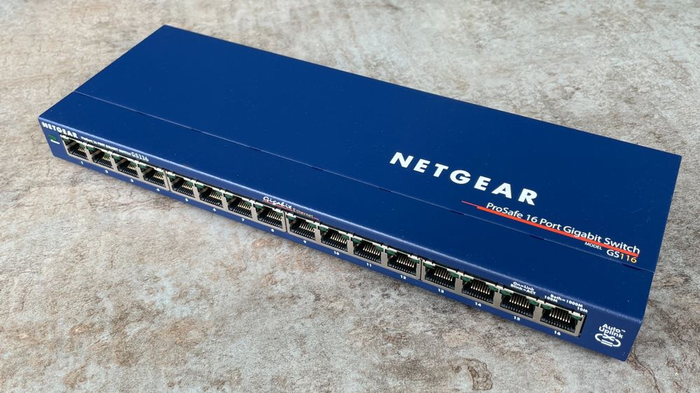 Netgear ProSafe GS116 Gigabit Switch - 16 Port Switch (Gebraucht) in ...