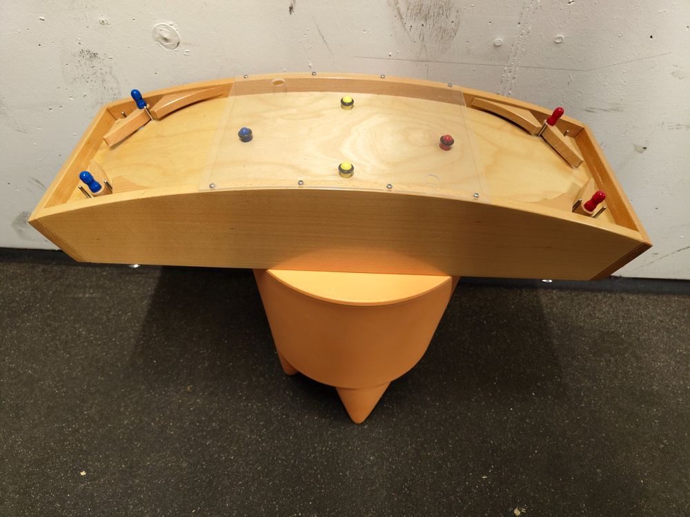 Töggelikasten Holz, neuwertig, BOMBIX Flipperkasten NP 285.- (Gebraucht ...