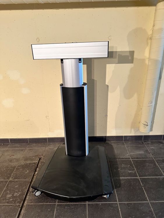 Tv moving stand | Kaufen auf Ricardo