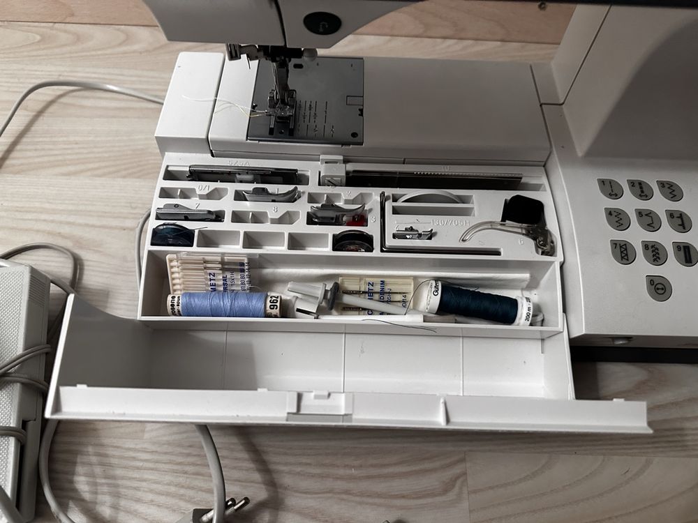 Nähmaschine PFAFF tiptronic 2030 | Kaufen auf Ricardo