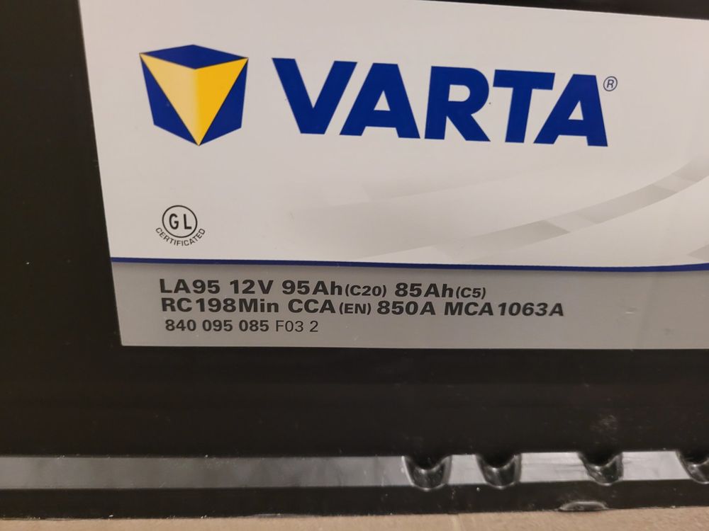 Varta Professional AGM Autobatterie | Kaufen auf Ricardo