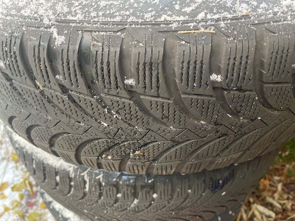 Winterräder Alu dacia duster 215/65R16 | Kaufen auf Ricardo