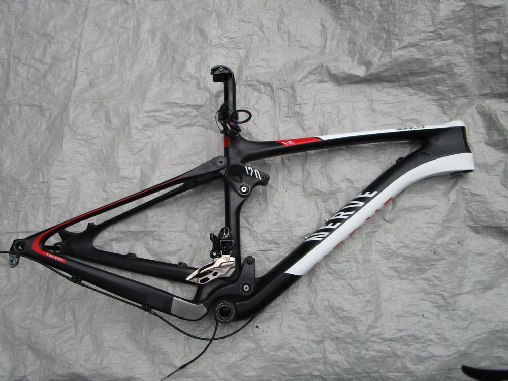 leichter Fully CANYON NERVE Carbon Rahmen Gr M f.26" 2186g (Gebraucht) in Ottikon für CHF 270 ...