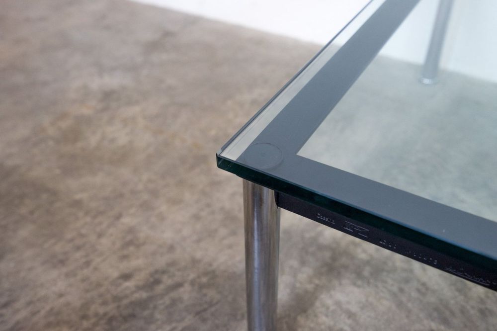 Cassina LC 10 Couchtisch Le Corbusier (Gebraucht) in Schaffhausen für CHF 740 – nur Abholung auf ...