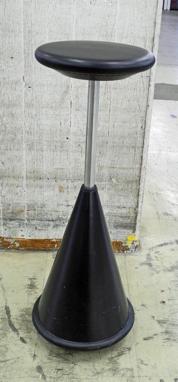 Stehhilfe / Hocker (Gebraucht) in Baden für CHF 50 – nur Abholung auf Ricardo kaufen