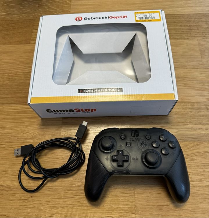 Original Nintendo Switch Pro Controller (Gebraucht) in Herisau für CHF ...